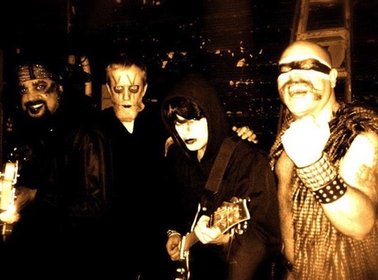 Queen of Hell & Murderedman Bring the Noise to @HappyDog58 | CoolCleveland