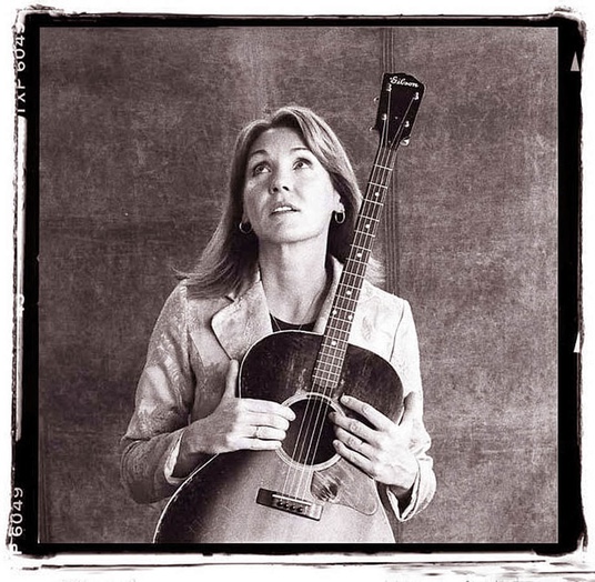 Americana Folk Singer Diana Jones Stops by Oberlin’s Riverdog Gallery ...